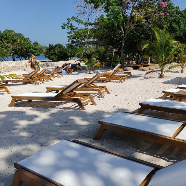 Makani Beach – A Luxurious Day Pass to Tierra Bomba Island – Juan ...